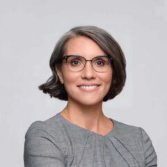 Redefining philanthropy: Alumna Carmen Rojas drives change - News